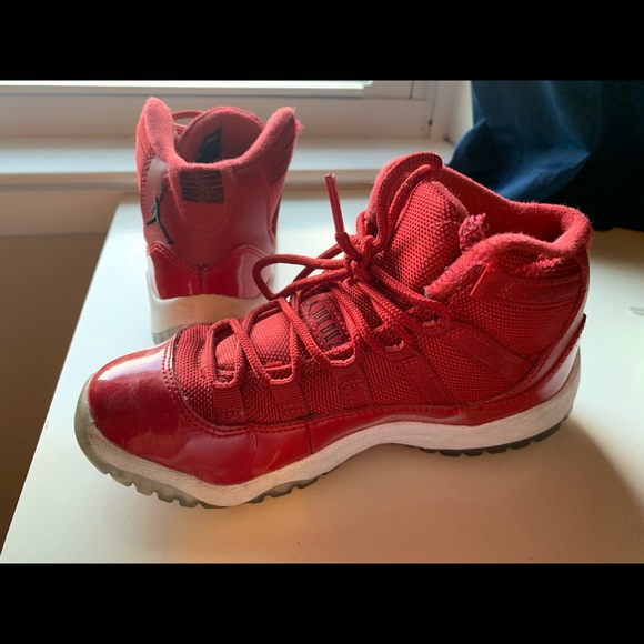 Jordan | Shoes | Air Jordan Retro 1s In Red | Poshmark